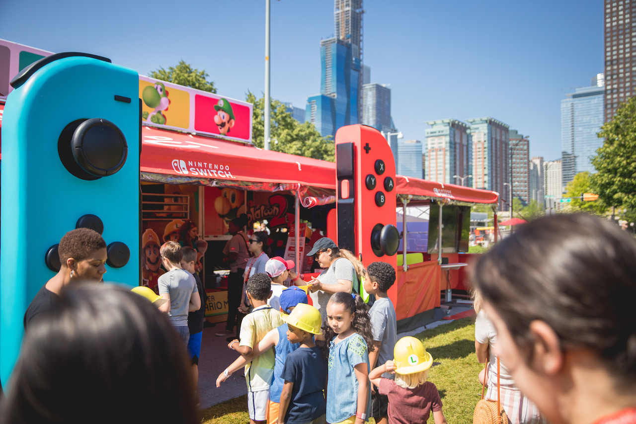 Photos of the Nintendo Switch Road Trip and Super Mario Maker 2 Launch ...